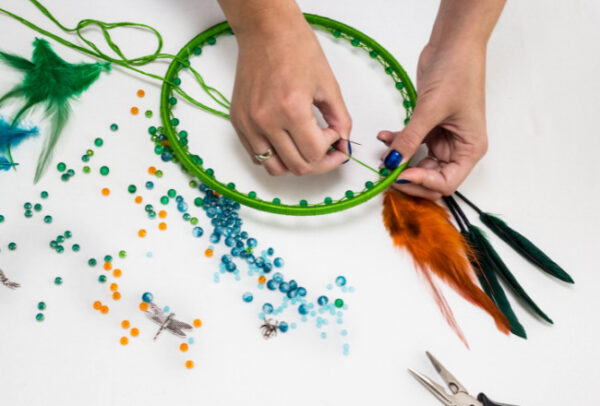 13 DIY Crafts to Improve your Well-being - The One Liner