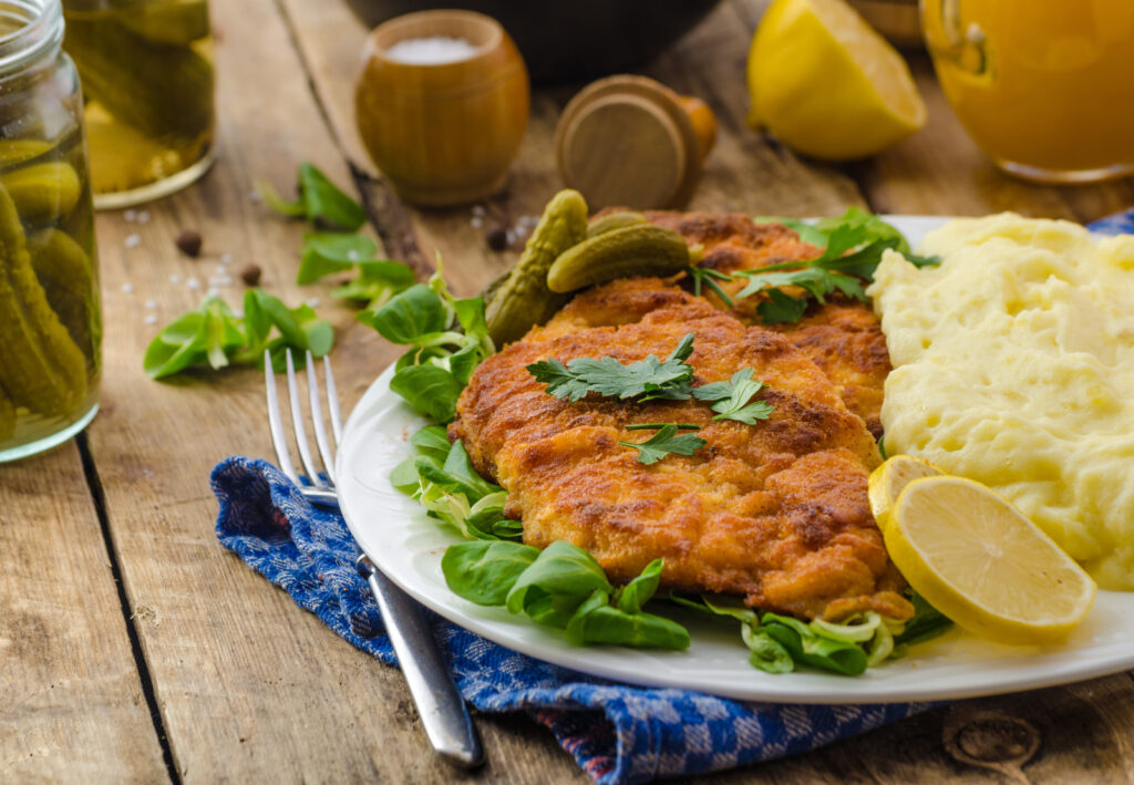 12 Famous Foods Around the Globe - The One Liner